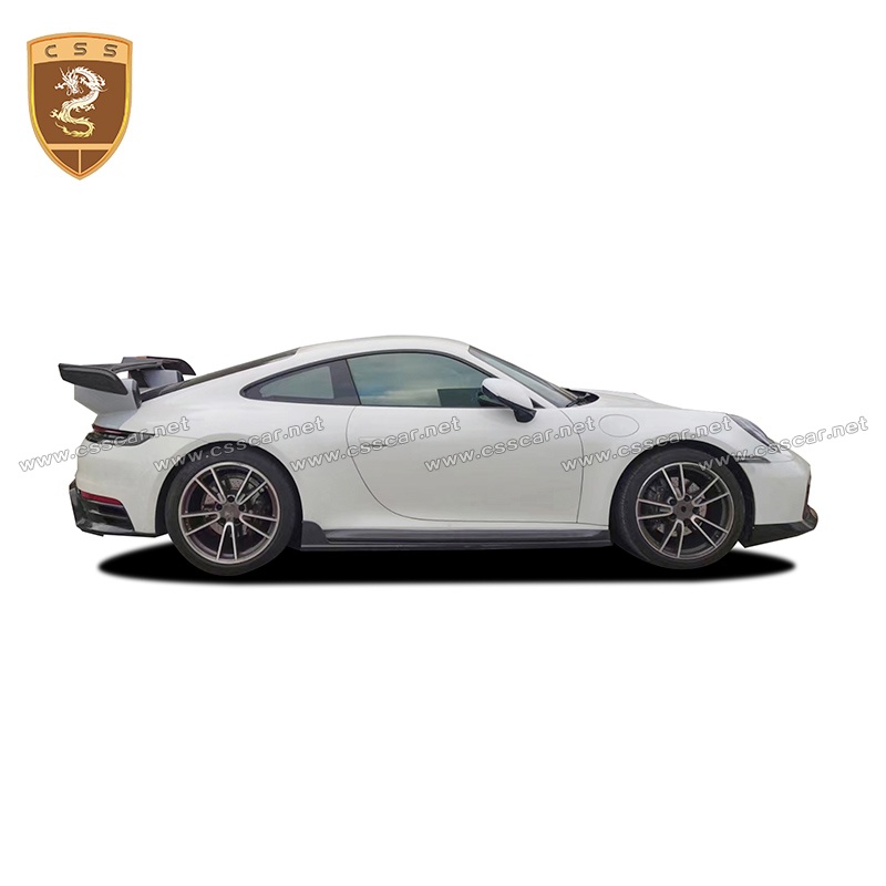 Porsche 992 modified brabus dry carbon fiber body kit